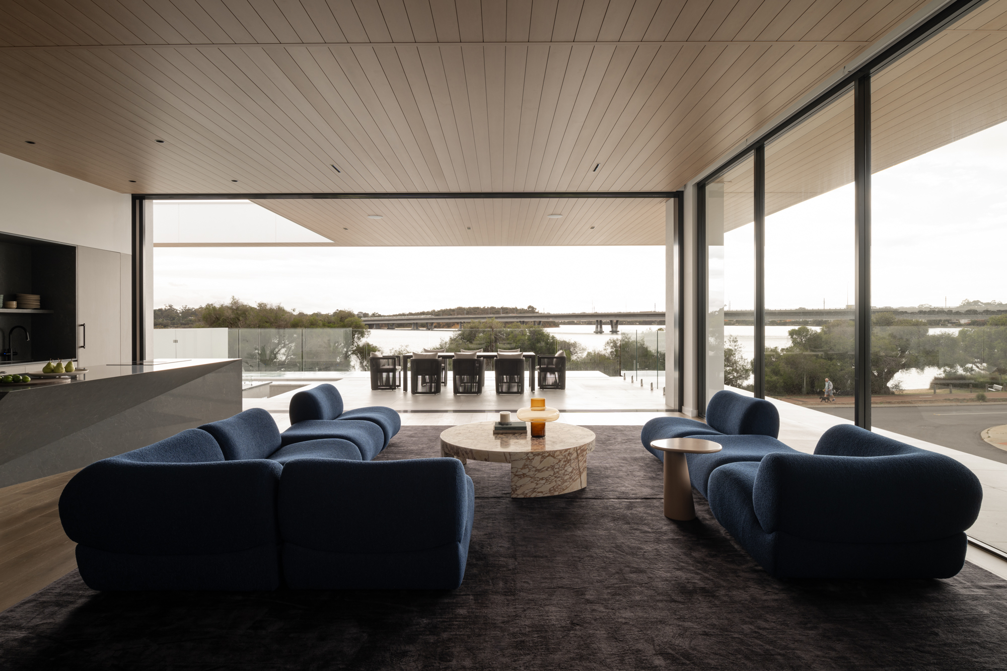 The Esplanade - Sii LIGHT